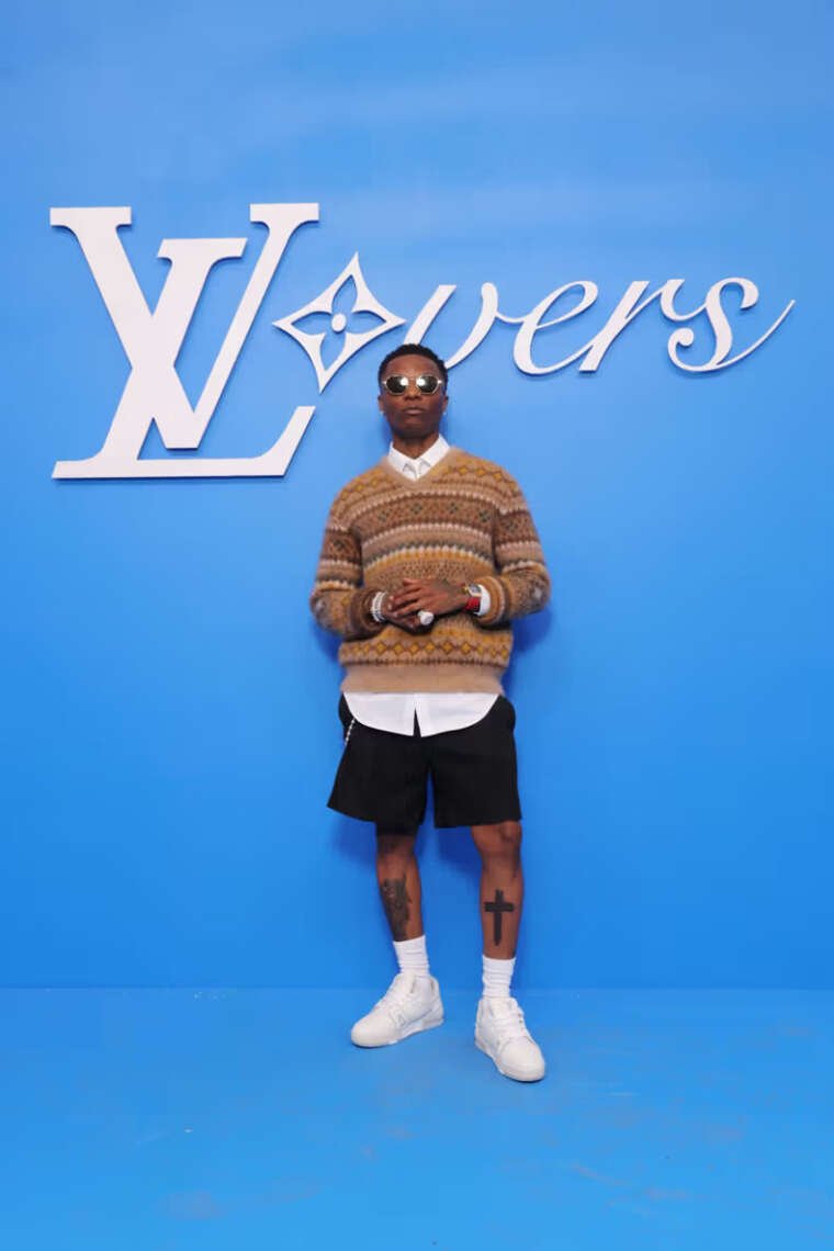 Music Meets High Fashion: The LV in Paris Fashion Show - Klat